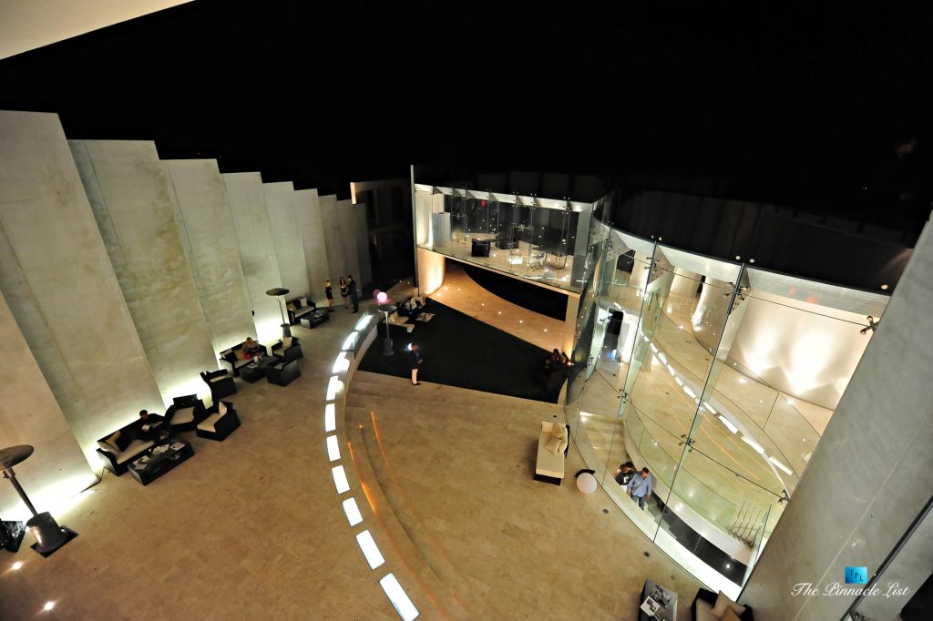 Aston Martin Reveals the V12 Zagato Supercar at The Razor Residence ...