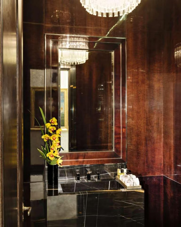 Luxury Residence – 43 Reeves Mews, Mayfair, London, England, UK – The ...