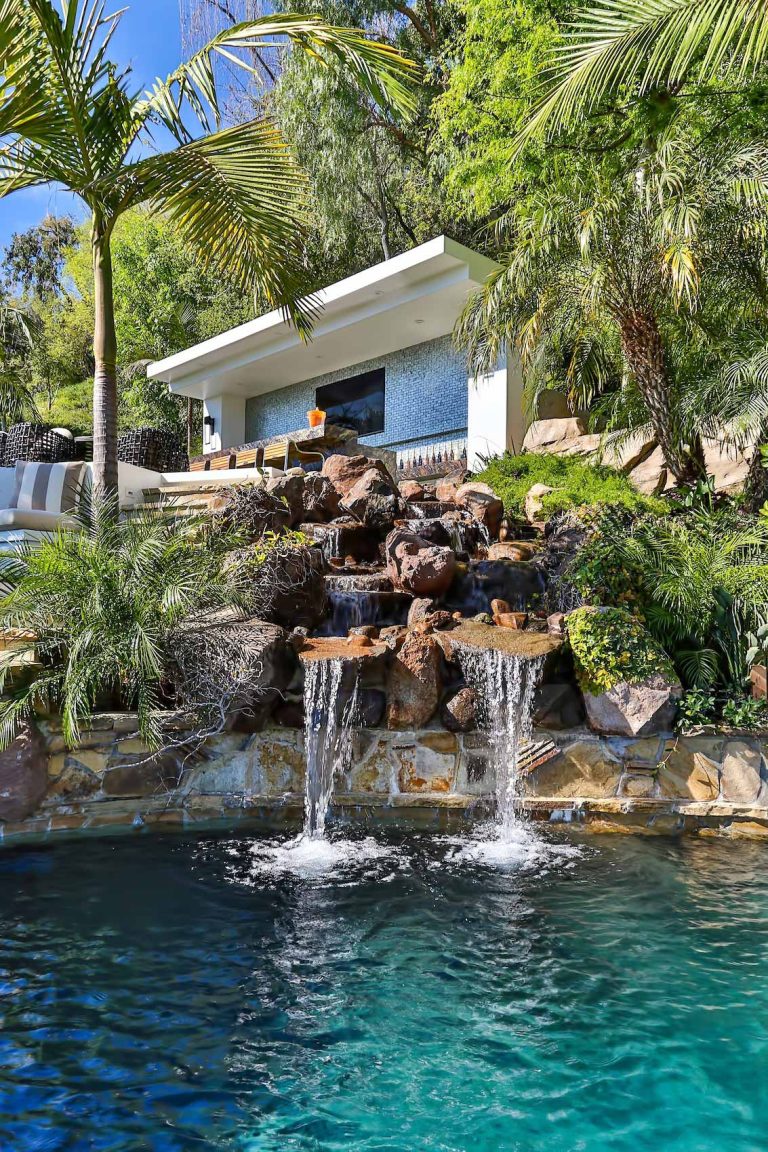 Cielo Luxury Retreat – 10048 Cielo Dr, Beverly Hills, CA, USA – The ...