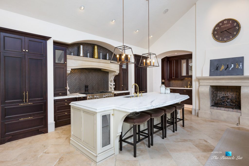 1325 Monte Carlo Dr NW, Atlanta, GA, USA – The Pinnacle List