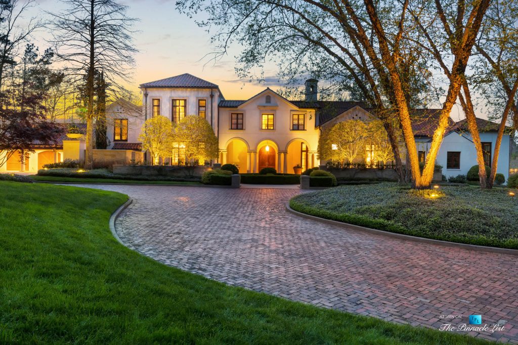 1325 Monte Carlo Dr NW, Atlanta, GA, USA – The Pinnacle List