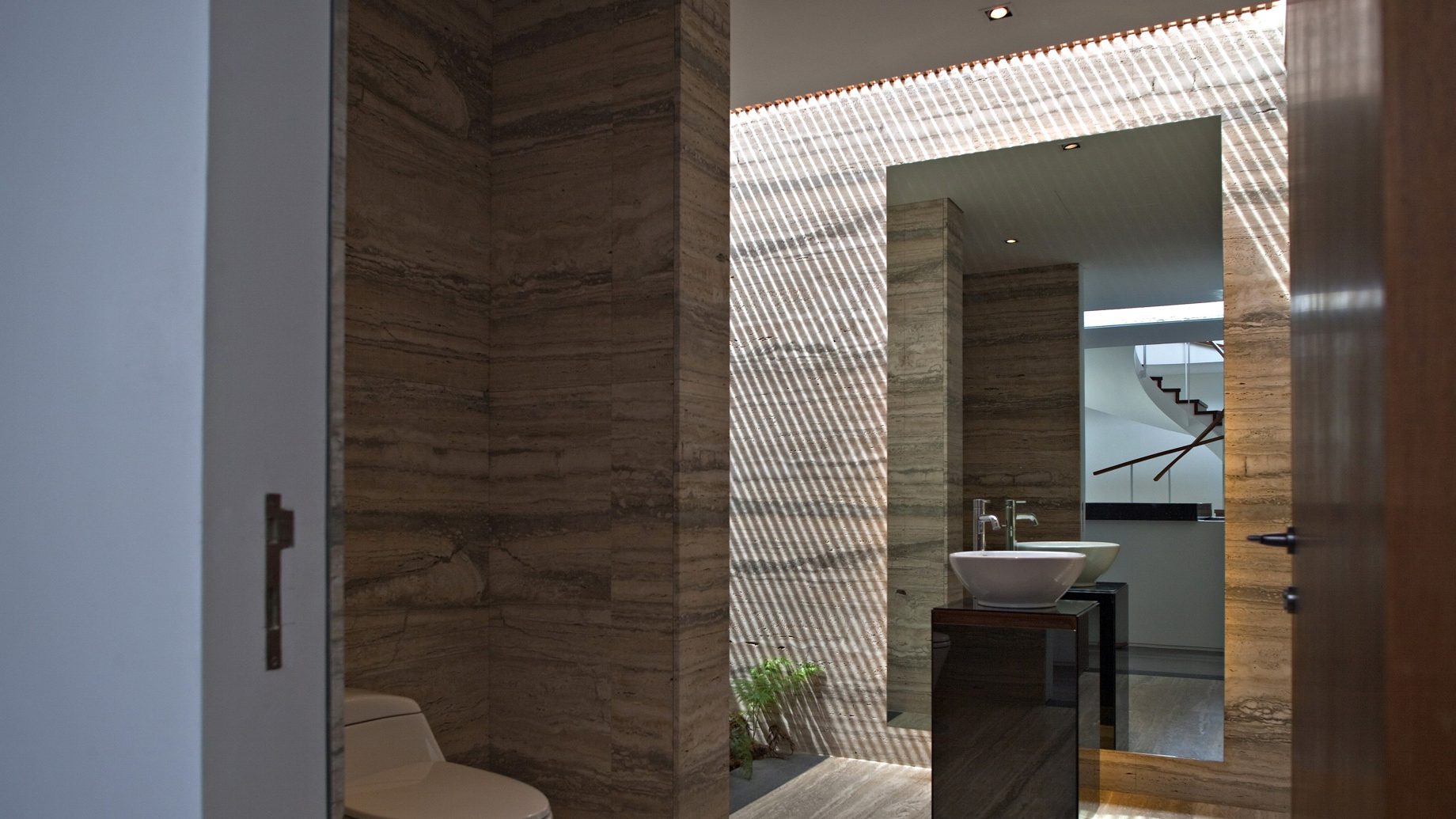 Elevated Elegance – The Pinnacle List