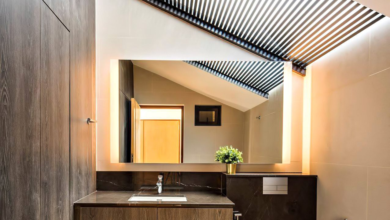 Intimate Spaces – The Pinnacle List