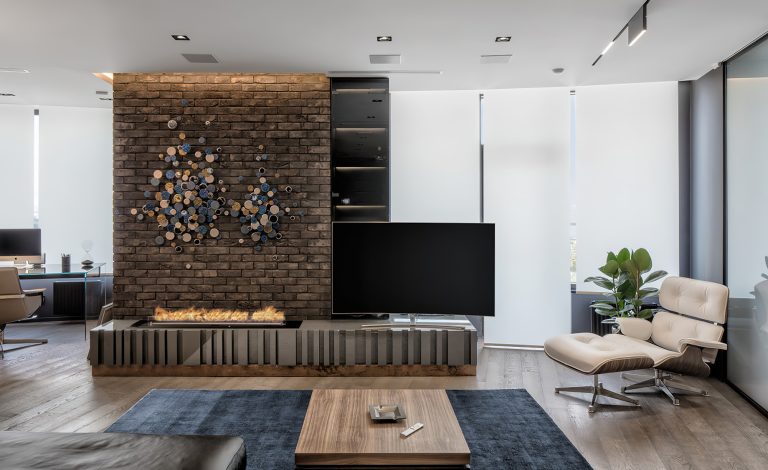 Black is Back Apartment Interior Design Kiev, Ukraine – 33bY ...
