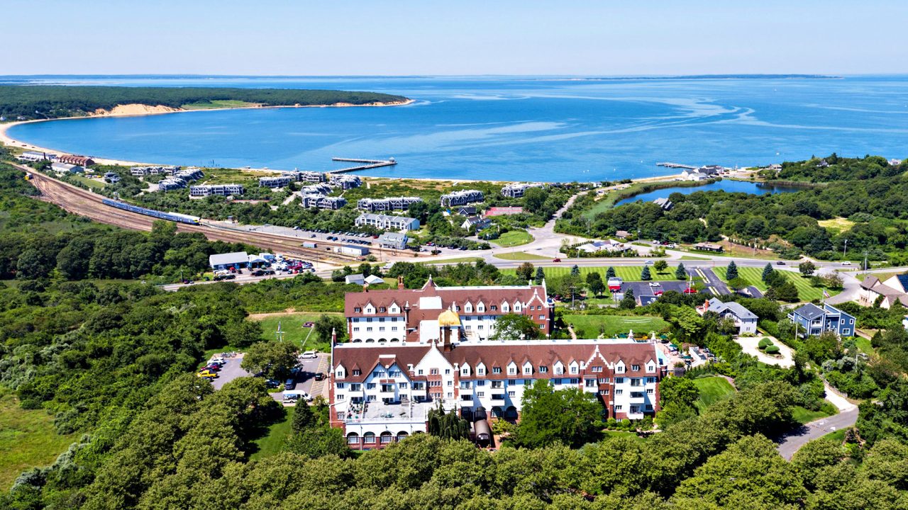 Montauk Manor – Montauk, New York, USA – The Pinnacle List