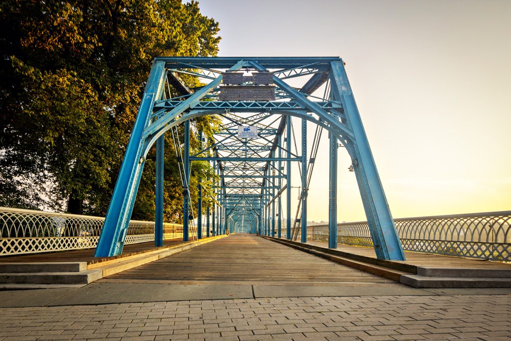 Walnut Street Bridge – Chattanooga, Tennessee – The Pinnacle List