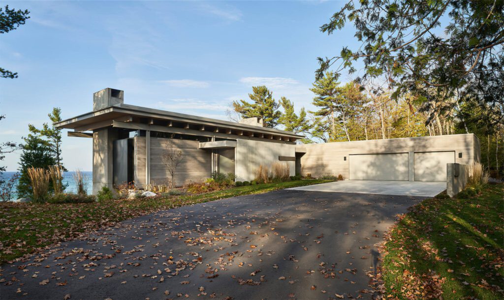 Lower Shore Beach House – Harbour Springs, MI, USA 🇺🇸 – The Pinnacle List