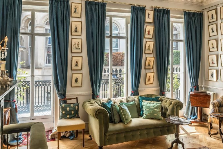 The Beatles Manager Brian Epstein Mayfair Townhouse – 27 Charles St ...