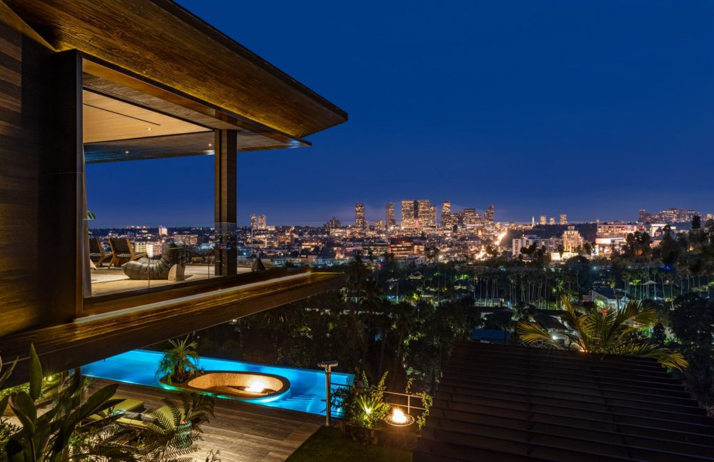 The Californication House – 1851 N Stanley Ave, Los Angeles, CA, USA 🇺🇸 ...