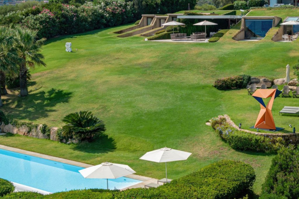 James Bond-Esque Luxury Villa – Costa Smeralda, Portisco, Sardinia ...