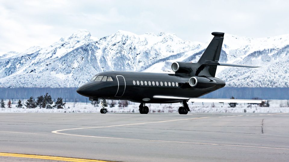 Black Luxury Private Business Jet – The Pinnacle List
