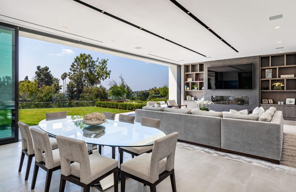 Tower Grove Estate – 1251 Tower Grove Dr, Beverly Hills, CA, USA – 29 ...