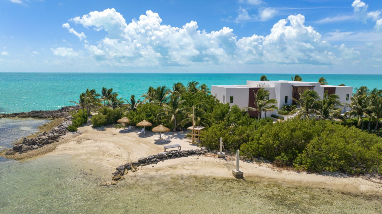 Tip Of The Tail Villa – 550 Turtle Tail Dr, Long Bay Hills, Turks ...